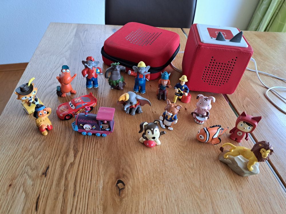 Toniebox mit Ladestation und 17 Figuren (Gebraucht) in Mauren für CHF ...