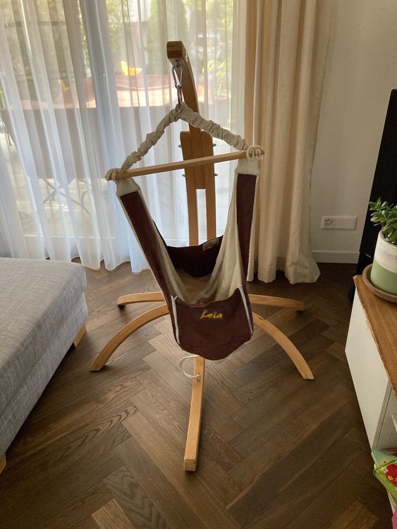 Dondolo mit Holzständer (Gebraucht) in Neuenkich für CHF 50 – nur ...