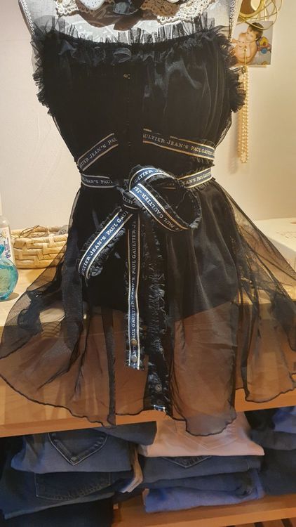 GAULTIER, Bustier en tulle et jeans très glamour, taille S (D'occasion) à Bramois pour CHF 50 ...