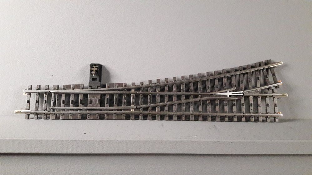 Weichen (Neu (gemäss Beschreibung)) in Burgdorf für CHF 15 – mit Lieferung auf Ricardo kaufen