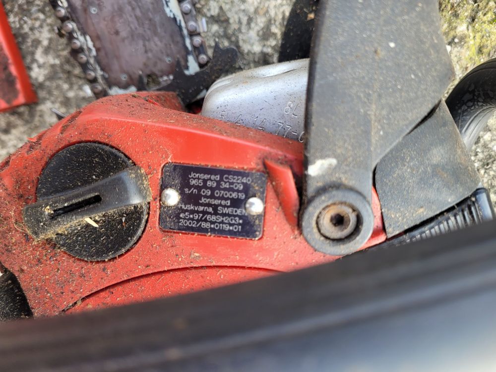 Kettensäge Jonsered / Husqarna (Defekt) in hallau für CHF 41 – nur Abholung auf Ricardo kaufen