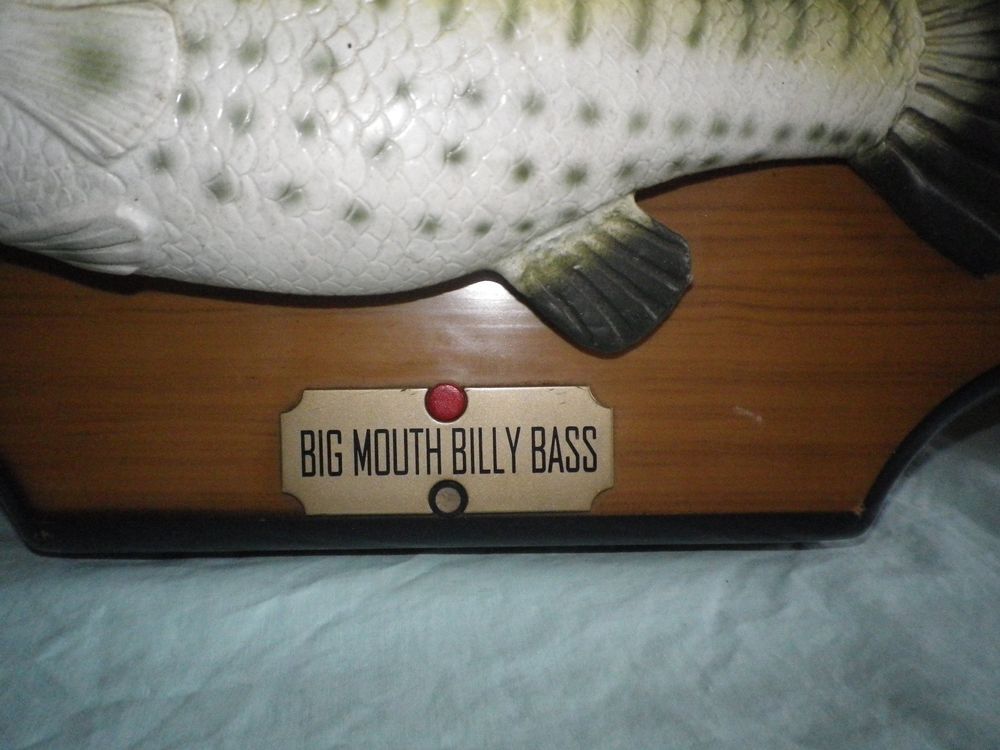 Vintage: Singender Fisch «Big Mouth Billy Bass». Für Bastler (Defekt ...
