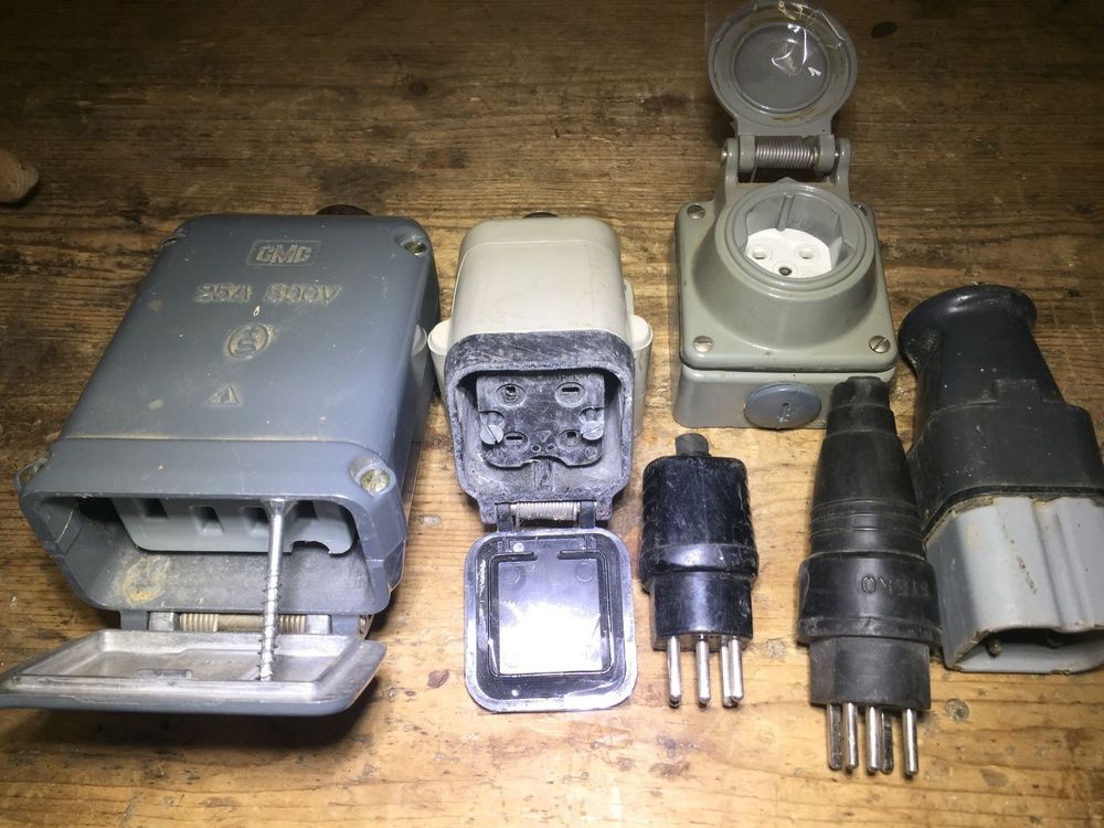 Alte Stecker (Gebraucht) in Süderen für CHF 20 – nur Abholung auf ...