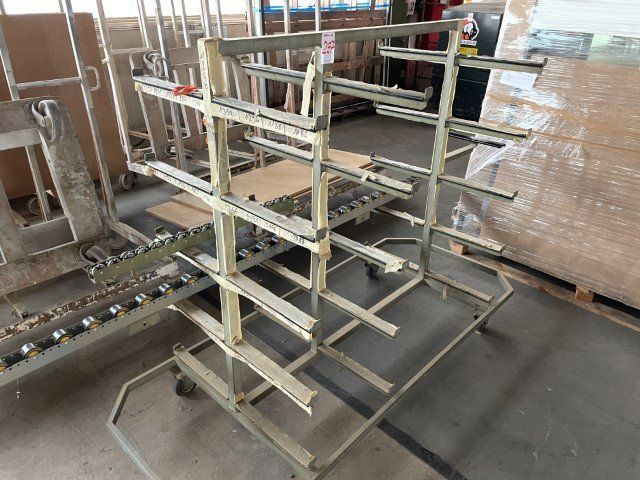 Kragarm-Wagen (Lot 297) | Kaufen auf Ricardo