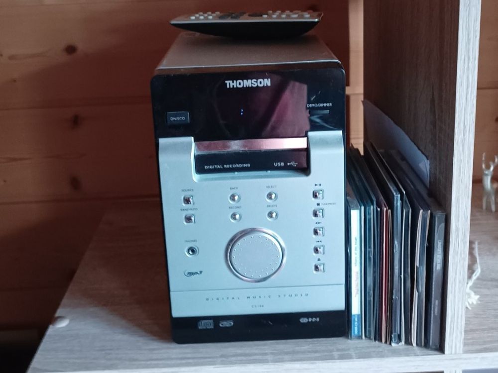 Stereoanlage Thomson mit Bose-Bass | Kaufen auf Ricardo