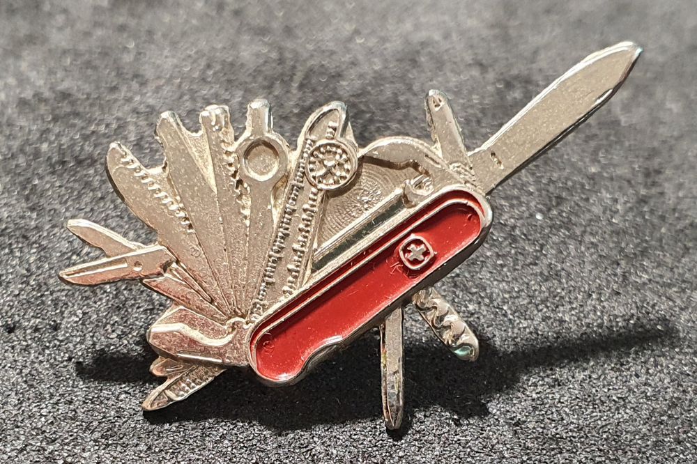 I821B - Pin WENGER Taschenmesser Sackmesser (Victorinox) (Gebraucht) in ...