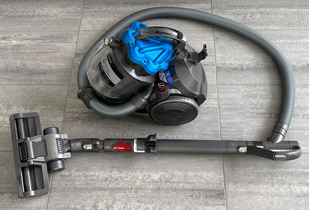 Dyson DC29 dB Allergy (Gebraucht) in Uttigen für CHF 100 – mit ...