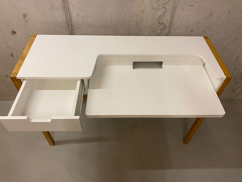 Schreibtisch/Computertisch (Gebraucht) in Horgen für CHF 216 – nur Abholung auf Ricardo kaufen