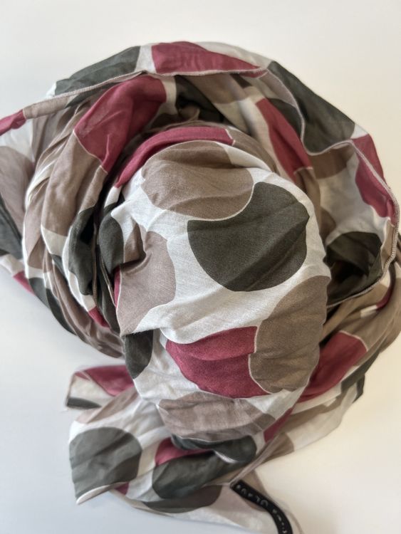 Foulard Manila Grace con motivi geometrici (Gebraucht) in Ascona für ...