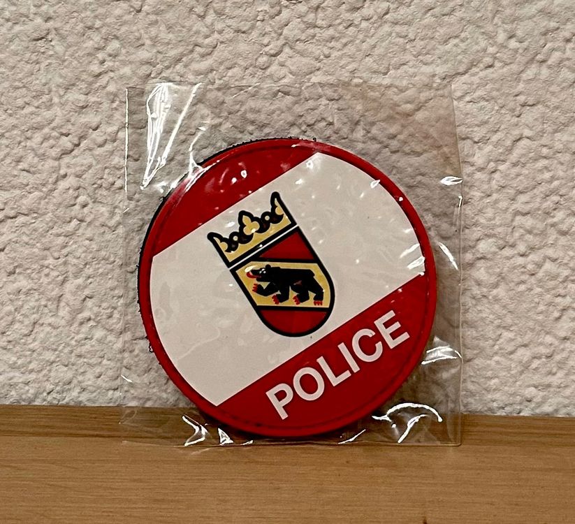 Rubber Badges Police Bern (Neu und originalverpackt) in Herzogenbuchsee ...