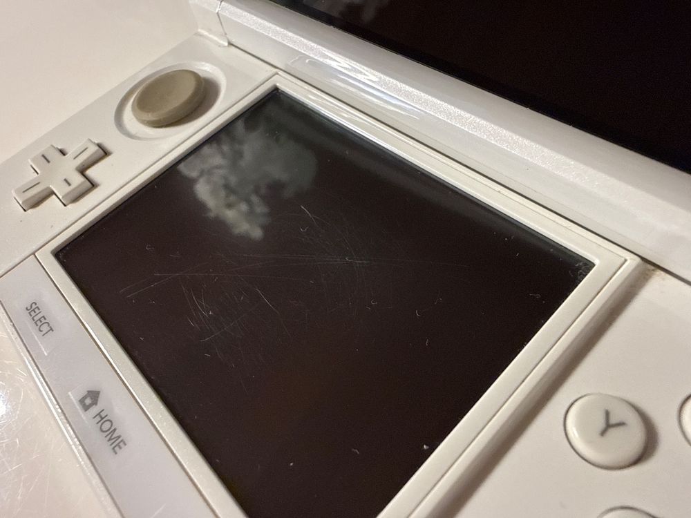 Nintendo 3DS Konsole in Weiss mit Pokémon Ultra Mond (Gebraucht) in ...