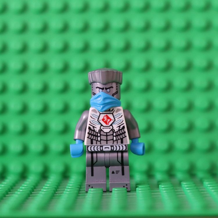 LEGO Ninjago, Zane - Legacy, Titanium VS | Kaufen auf Ricardo