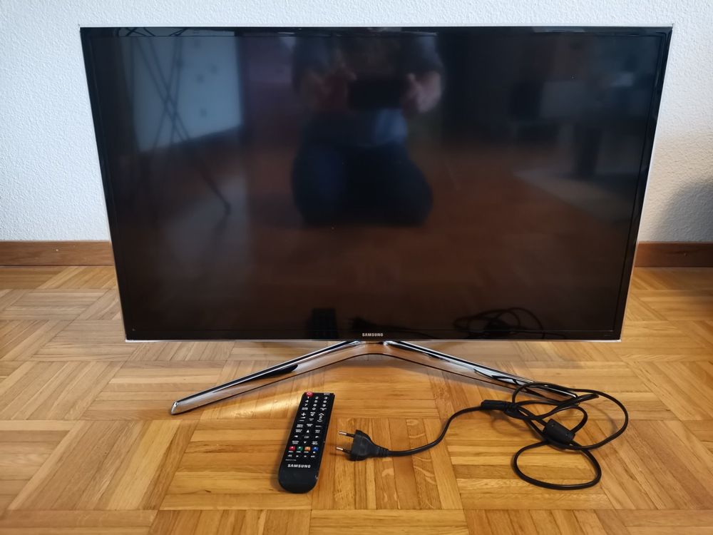 Fernseher Samsung (Gebraucht) in Horw für CHF 60 – nur Abholung auf Ricardo kaufen