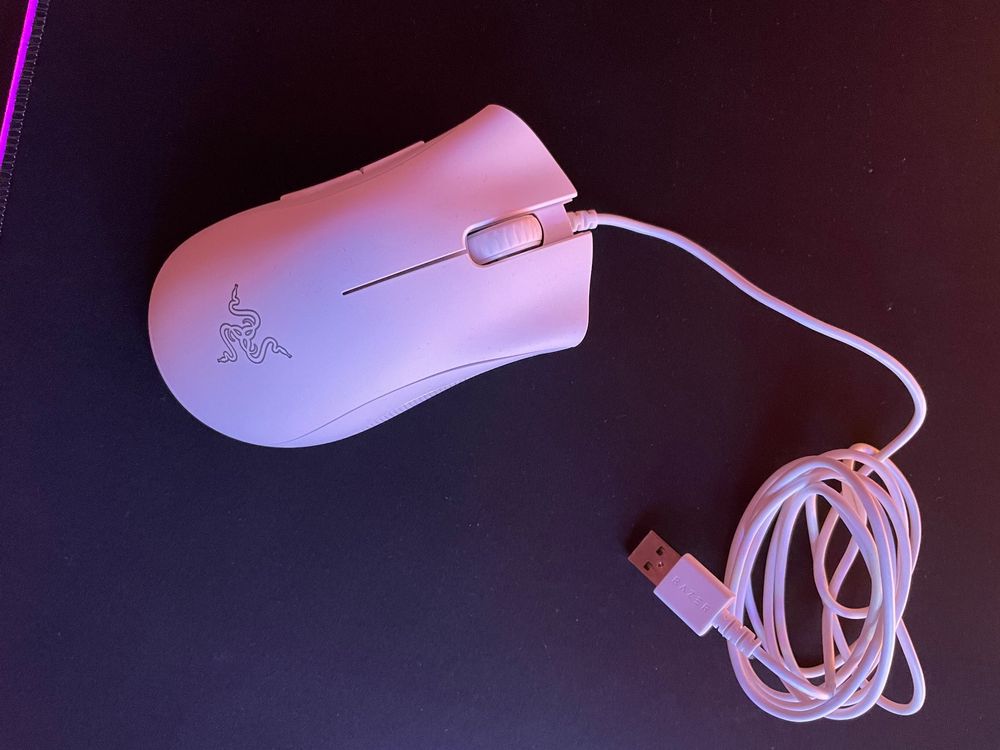 Razer Deathadder Essential White Gaming Maus | Kaufen auf Ricardo Razer Deathadder Essential White Gaming Maus | Kaufen auf Ricardo