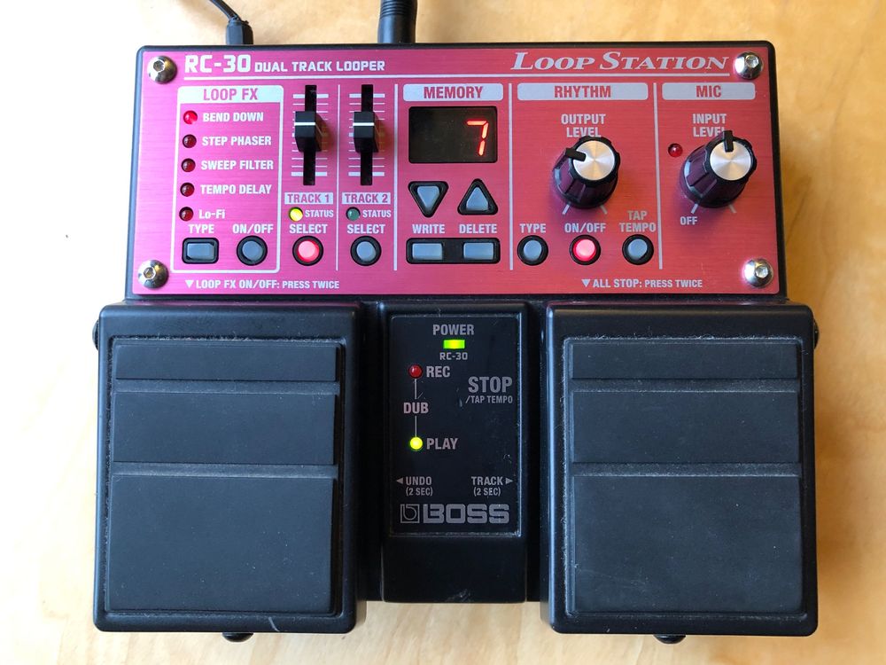 BOSS RC-30 Dual Track Loop Station inkl. Netzteil | Kaufen auf Ricardo