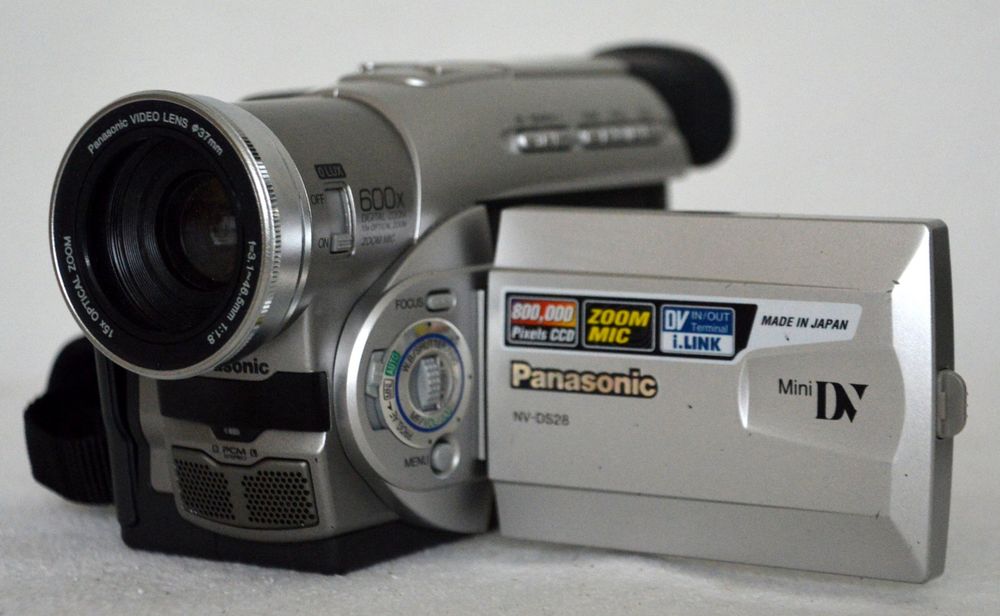 Camcorder MiniDV Panasonic NV-DS28EG caméscope | Kaufen auf Ricardo