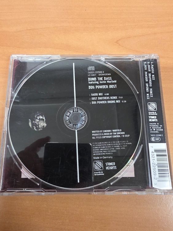 CD Single - Bomb The Bass - Bug Powder Dust (Gebraucht) in Biberist für ...