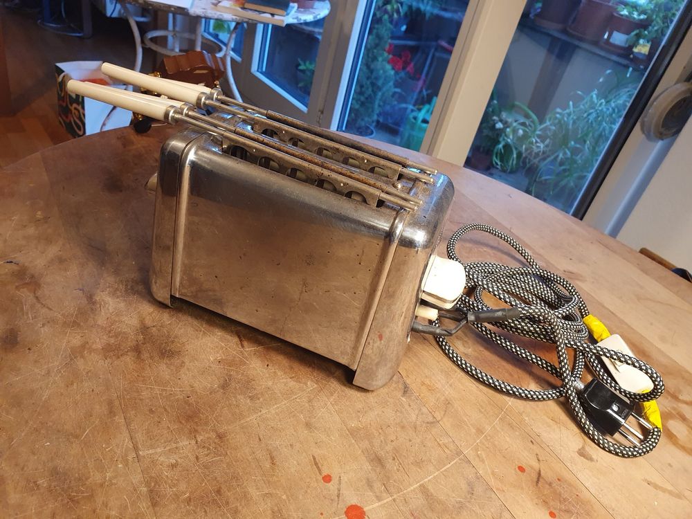Toaster antik Mr (Gebraucht) in für CHF 5 – nur Abholung auf Ricardo kaufen