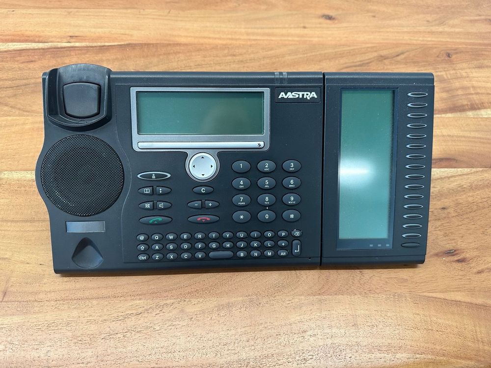 Central Aastra Mitel 470 + 14 téléphones + antennes DECT (Gebraucht) in ...