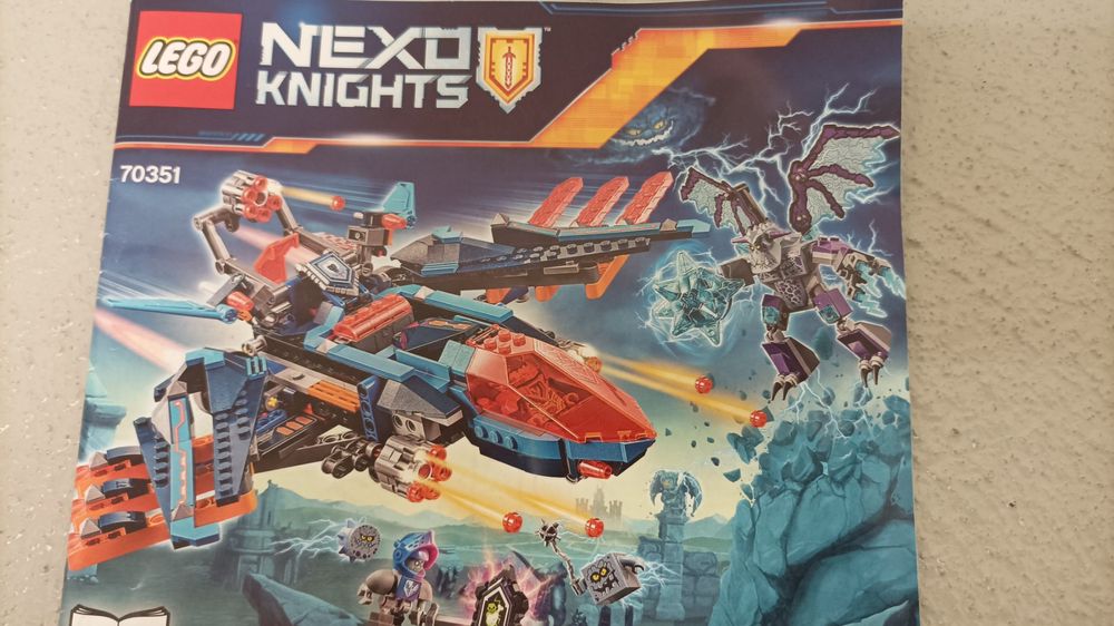 Lego Nexo Knights 70351 Clay's Falcon Fighter | Kaufen auf Ricardo