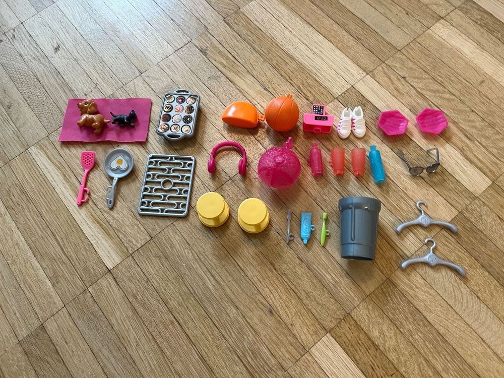 Barbie DLY32 - Stadthaus mit 3 Etagen, zusammenklappbar (Gebraucht) in ...
