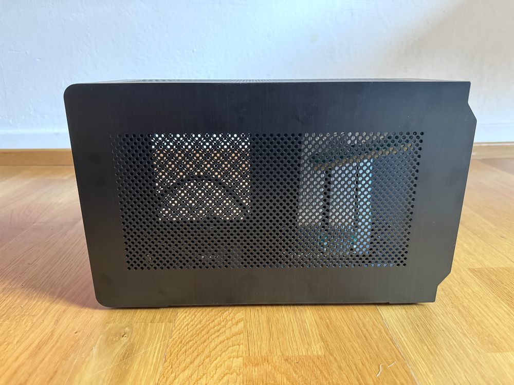 Dan Cases A4-SFX V4.1 (Gebraucht) in Zürich für CHF 65 – mit Lieferung ...