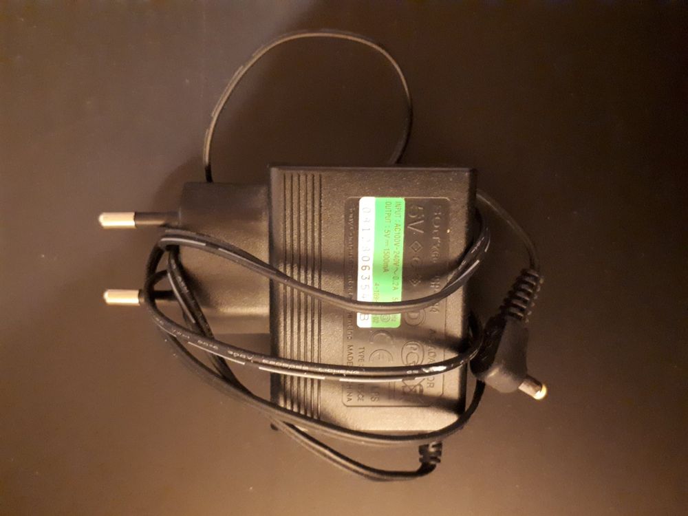 Sony Playstation Portable PSP - Original Ladekabel von Sony (Gebraucht) in Liestal für CHF 12.9 ...