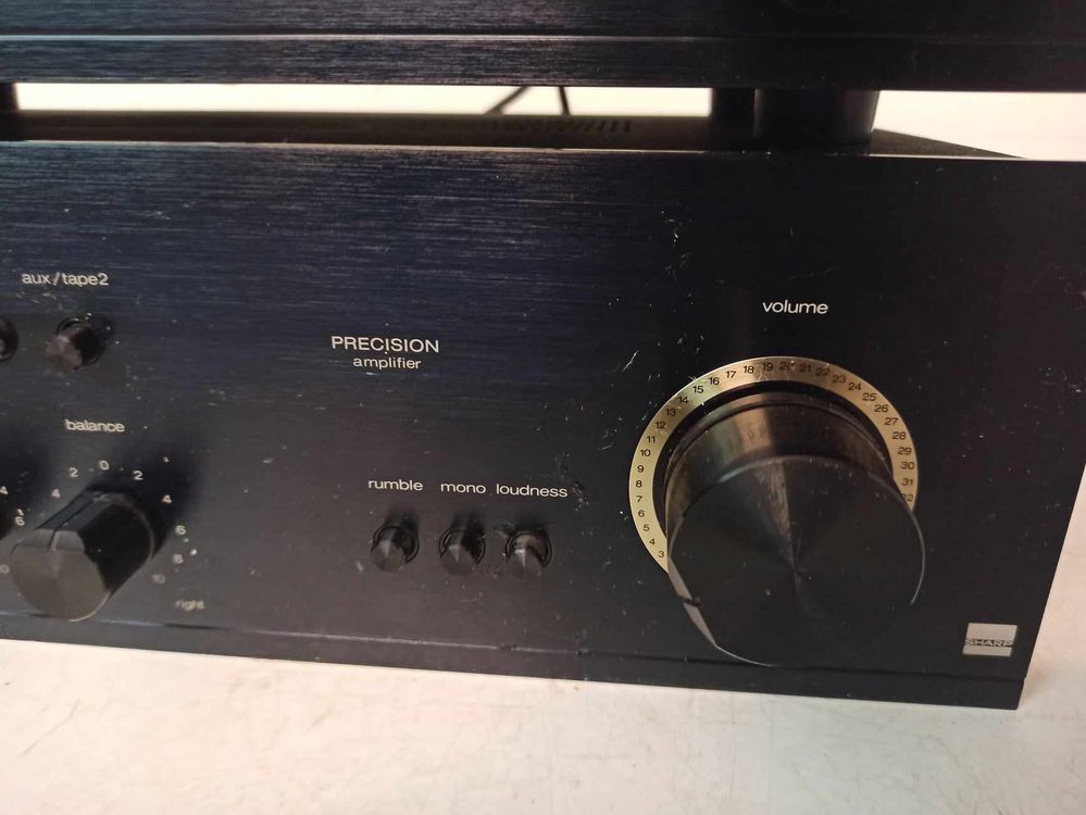 Amplificateur + tuner Sharp vintage. (D'occasion) à La Chaux-de-Fonds ...