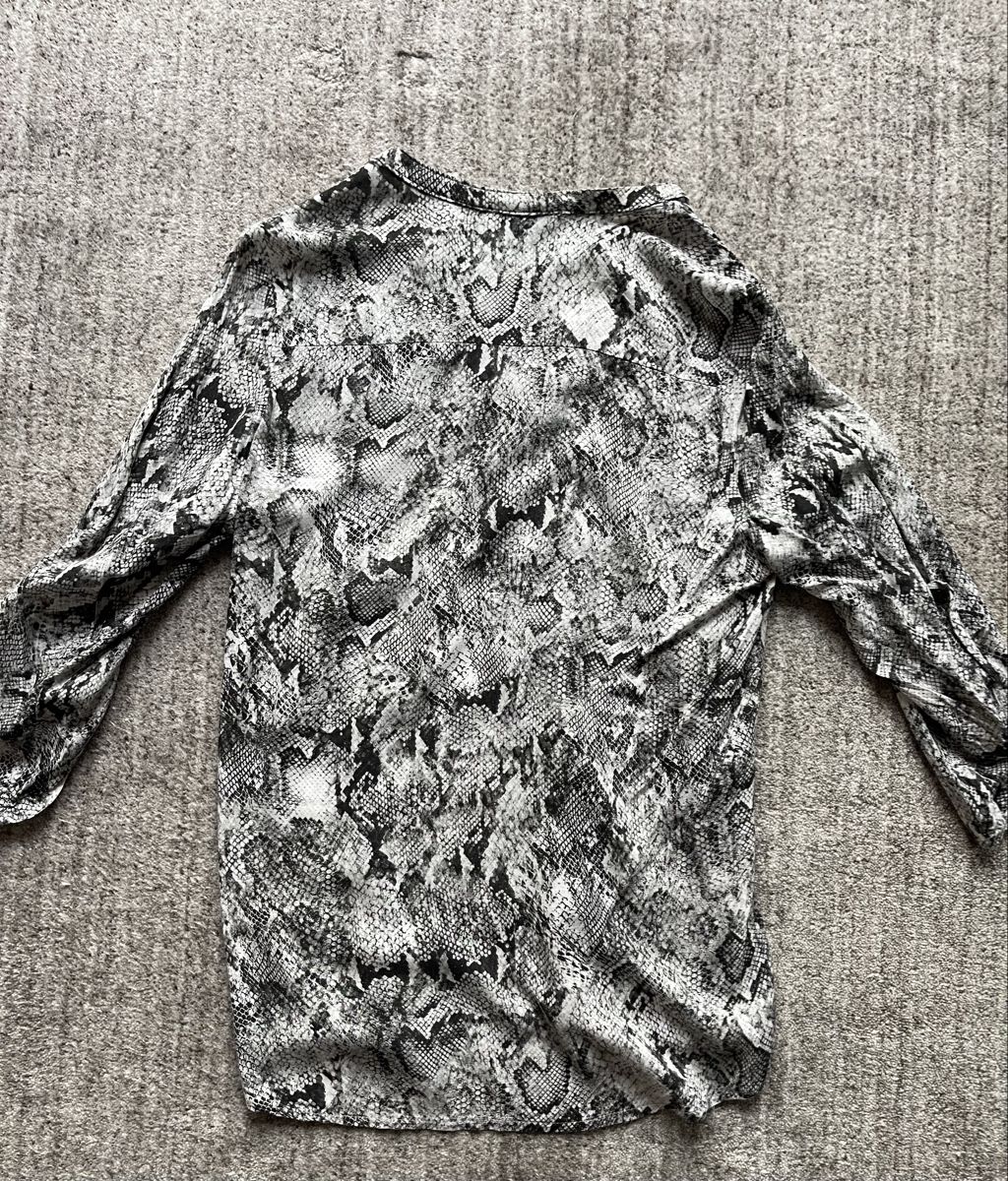 Bluse Animalprint, Atelier Jag Gr. 36, Super Zustand (Gebraucht) in ...