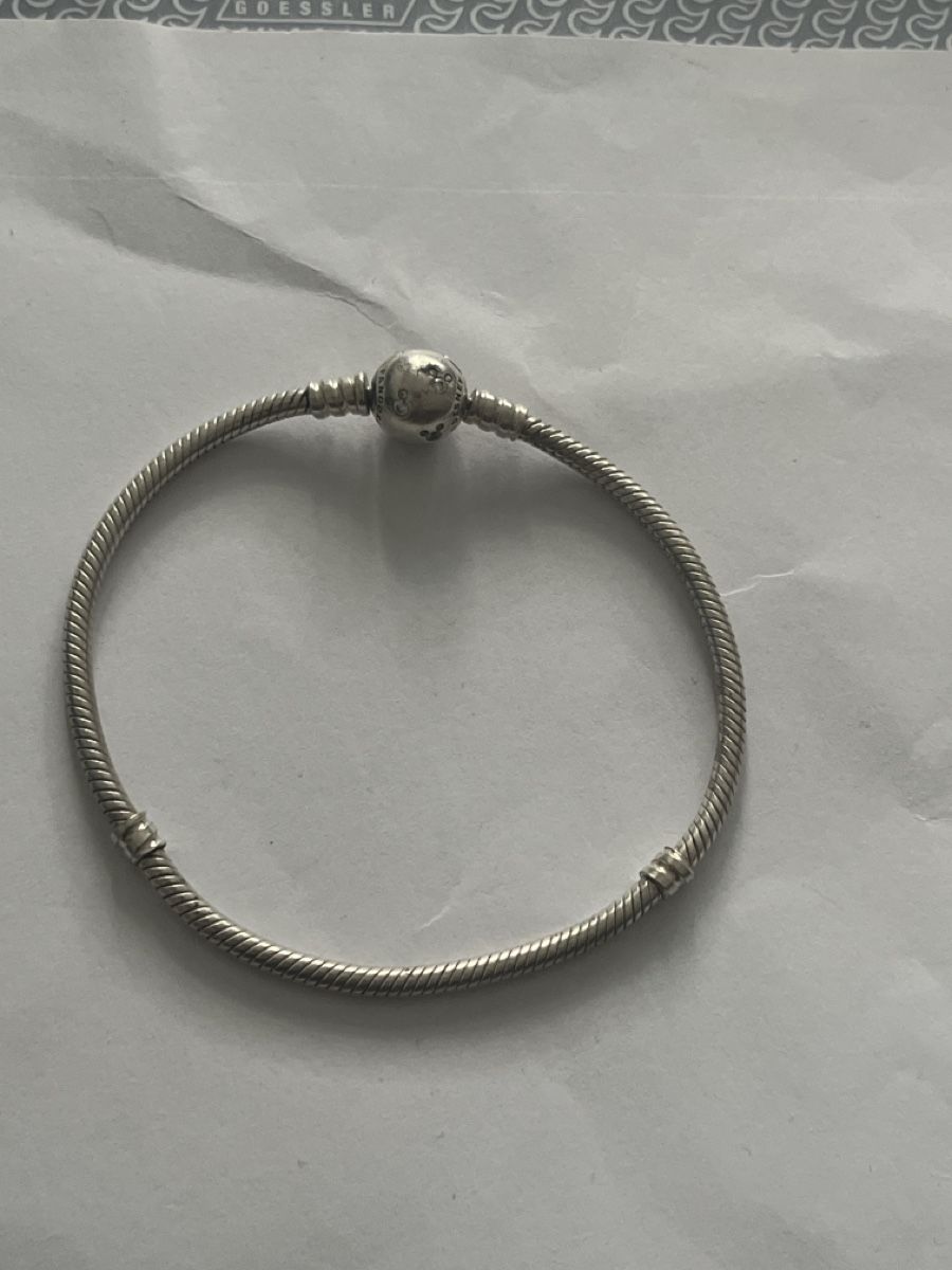 Original Pandora Armband Disney mit Mickey Mouse Motiv! (Gebraucht) in ...