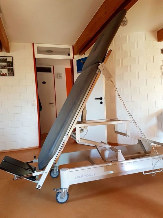 Therapieliege Manumed Tilt. | Kaufen auf Ricardo