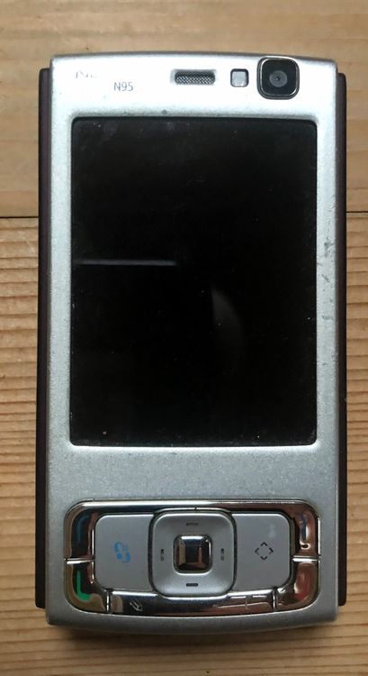 Nokia N95-1 (Gebraucht) in Wynigen für CHF 55 – mit Lieferung auf Ricardo kaufen