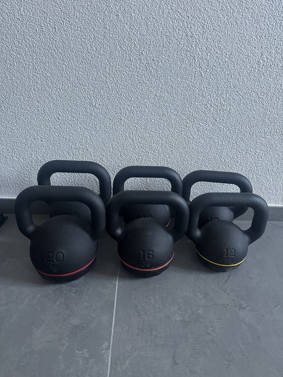 CORENGTH Kettlebell 2x 20 kg, 2x 16 kg, 2x 12 kg (Gebraucht) in ...