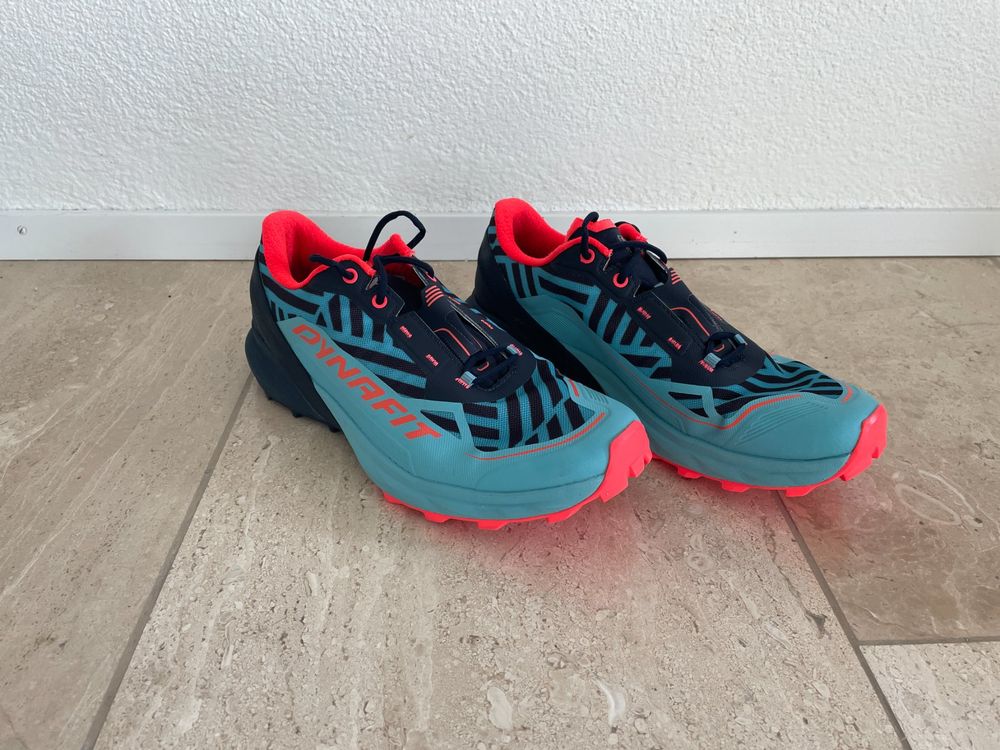 Damen Ultra 50 Graphic Trailrunningschuh, Grösse 40.5 | Kaufen auf Ricardo