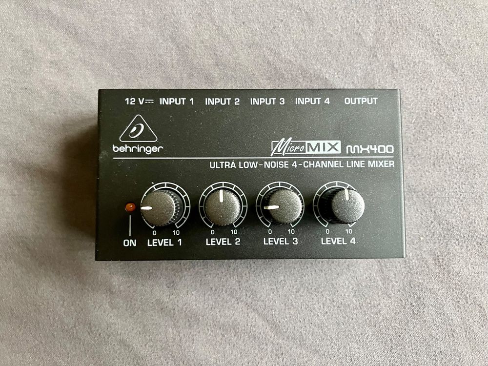 Behringer MX400 Line-Mixer (Neu und originalverpackt) in Appenzell für ...
