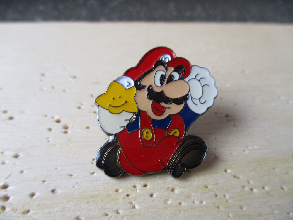 Nintendo Super Mario Pin | Kaufen auf Ricardo