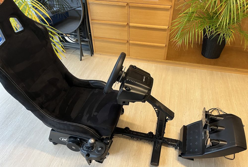 Playseat Evolution Alcantara + G29 (PS, PC) + Shifter + Bass | Kaufen ...