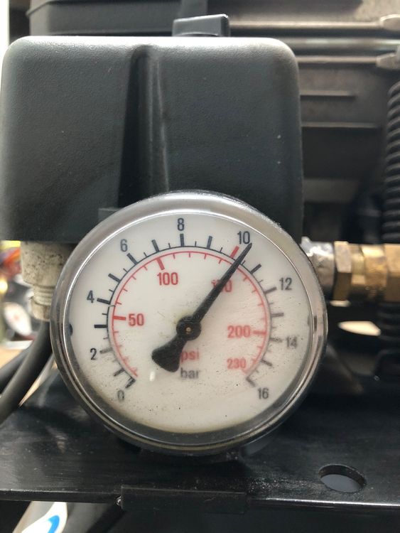 Compresseur 100 litres 10 bars Kompressor 100 Liter 10 bar | Kaufen auf ...
