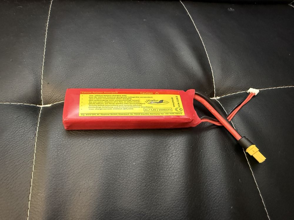Jetcat lipo 2s 2500mah (Gebraucht) in Effretikon für CHF 15 – mit ...