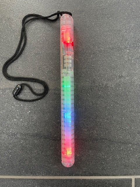 Leuchtstab LED neu (Neu (gemäss Beschreibung)) in Zürich für CHF 5 ...