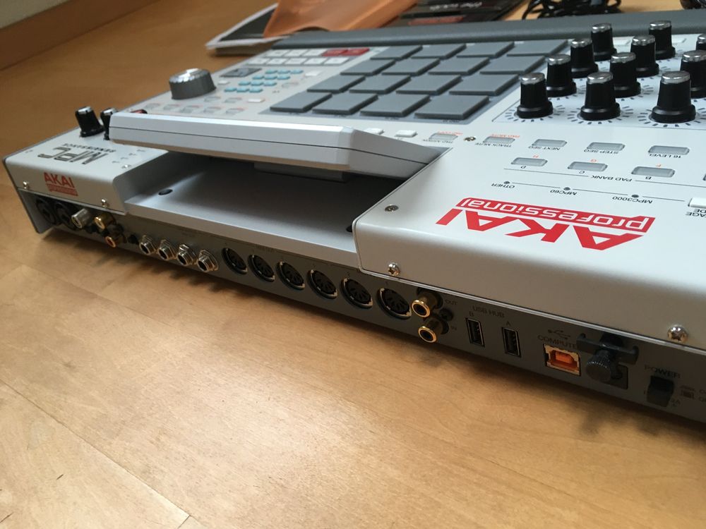 MPC Renaissance von AKAI Professional (Neu (gemäss Beschreibung)) in ...