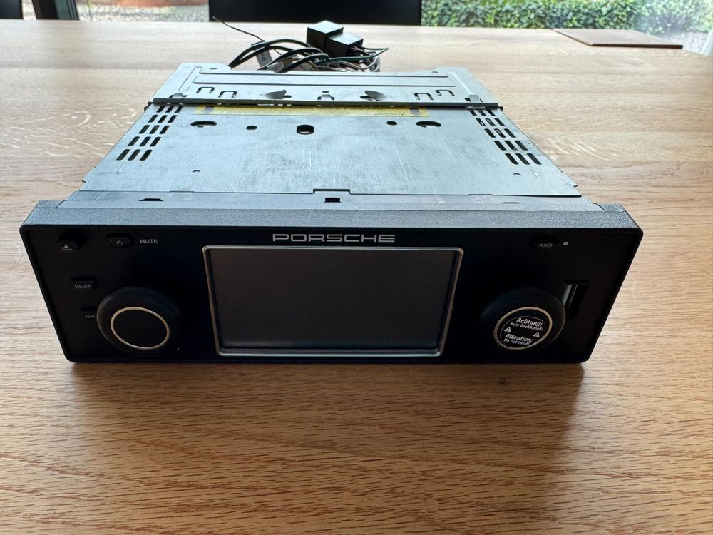 Elegantes Porsche Classic Radio Ebenbildnull