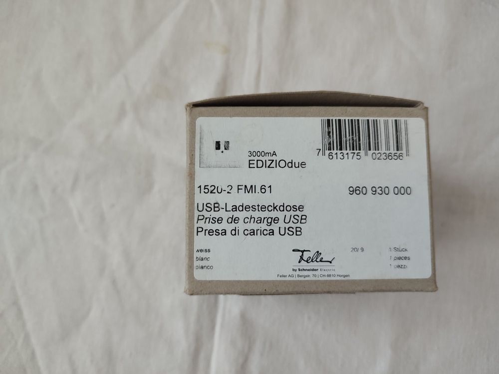 USB Stechdose doppelt Feller (3000mA) (Gebraucht) in Wetzikon ZH für ...