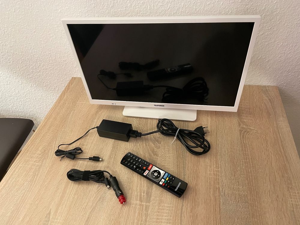 Camping TV 12 Volt Telefunken 24'' HD Ready LED TV (Gebraucht) in ...