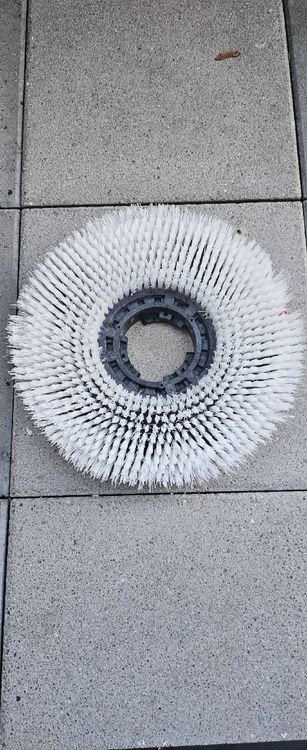 Taski Diversey Scheuerbürste 43 cm (Gebraucht) in Basel für CHF 150 ...