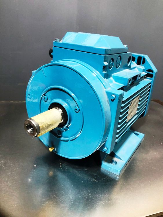 Elektromotor ABB 4,0KW Neu, ( M3AA 112 MB 2 ) (Neu (gemäss Beschreibung)) in Laufenburg für CHF ...
