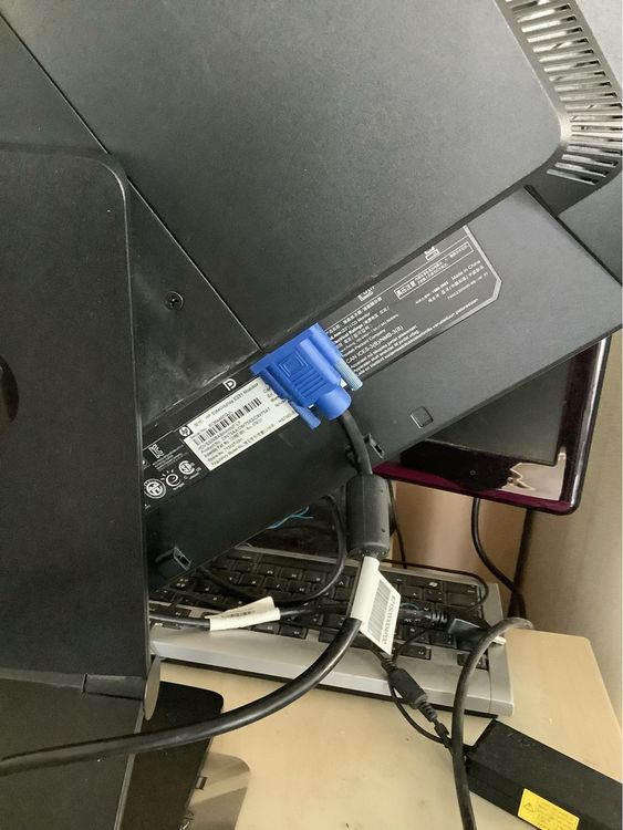 HP EliteDisplay E231 LED 23" 1920x1080 (Gebraucht) in Zürich für CHF 35 ...