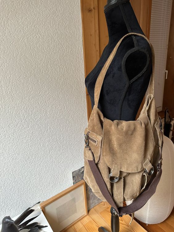 Zara Wildledertasche gross (Gebraucht) in Gümmenen für CHF 15 – mit ...