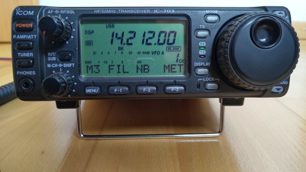 QRP Transceiver ICOM IC-703 KW/6m (Gebraucht) in Goldingen für CHF 250 – mit Lieferung auf ...