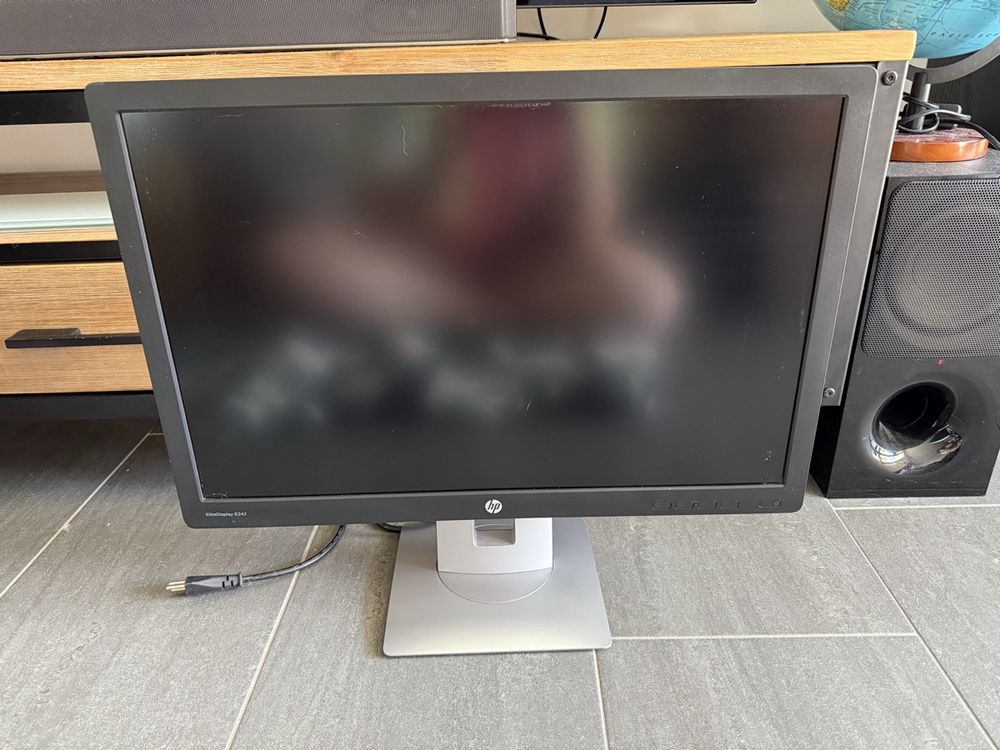 HP EliteDisplay E242 61cm Monitor Full HD HDMI Occasion güns (Gebraucht ...
